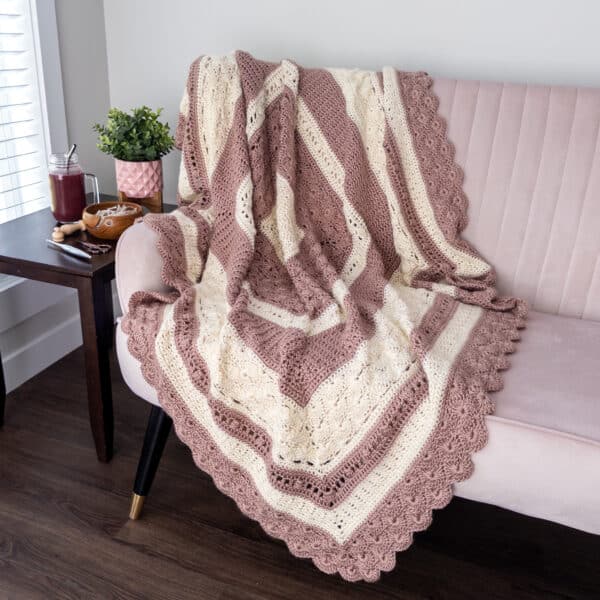 Heirloom Crochet Pattern | Shell and Lace Throw